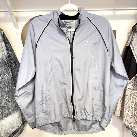 Brooks | Jackets & Coats | Brooks Airsoft Womens Zip Up Windbreaker ...